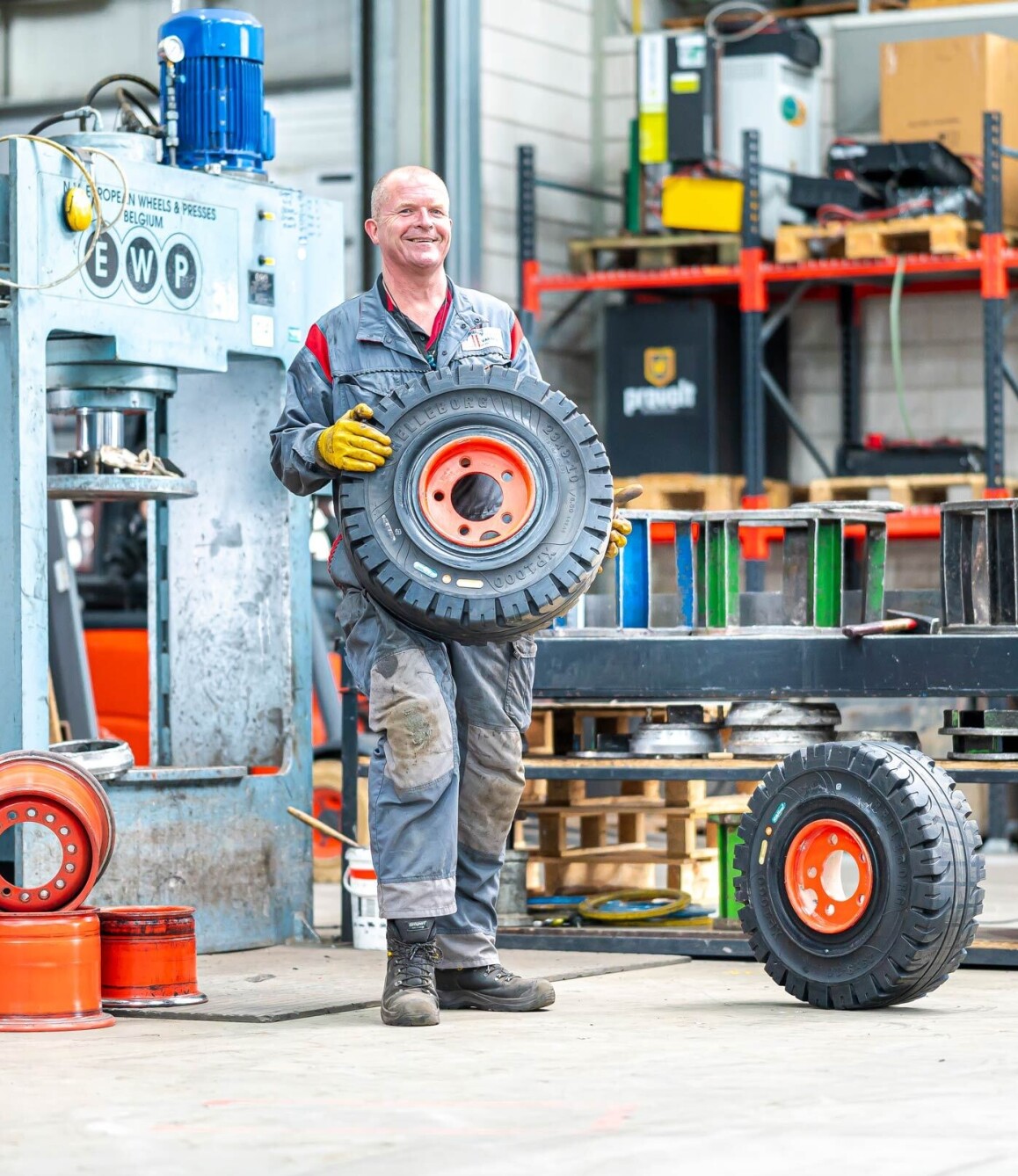 Service & Onderhoud Heftrucks | Van Dijk Heftrucks